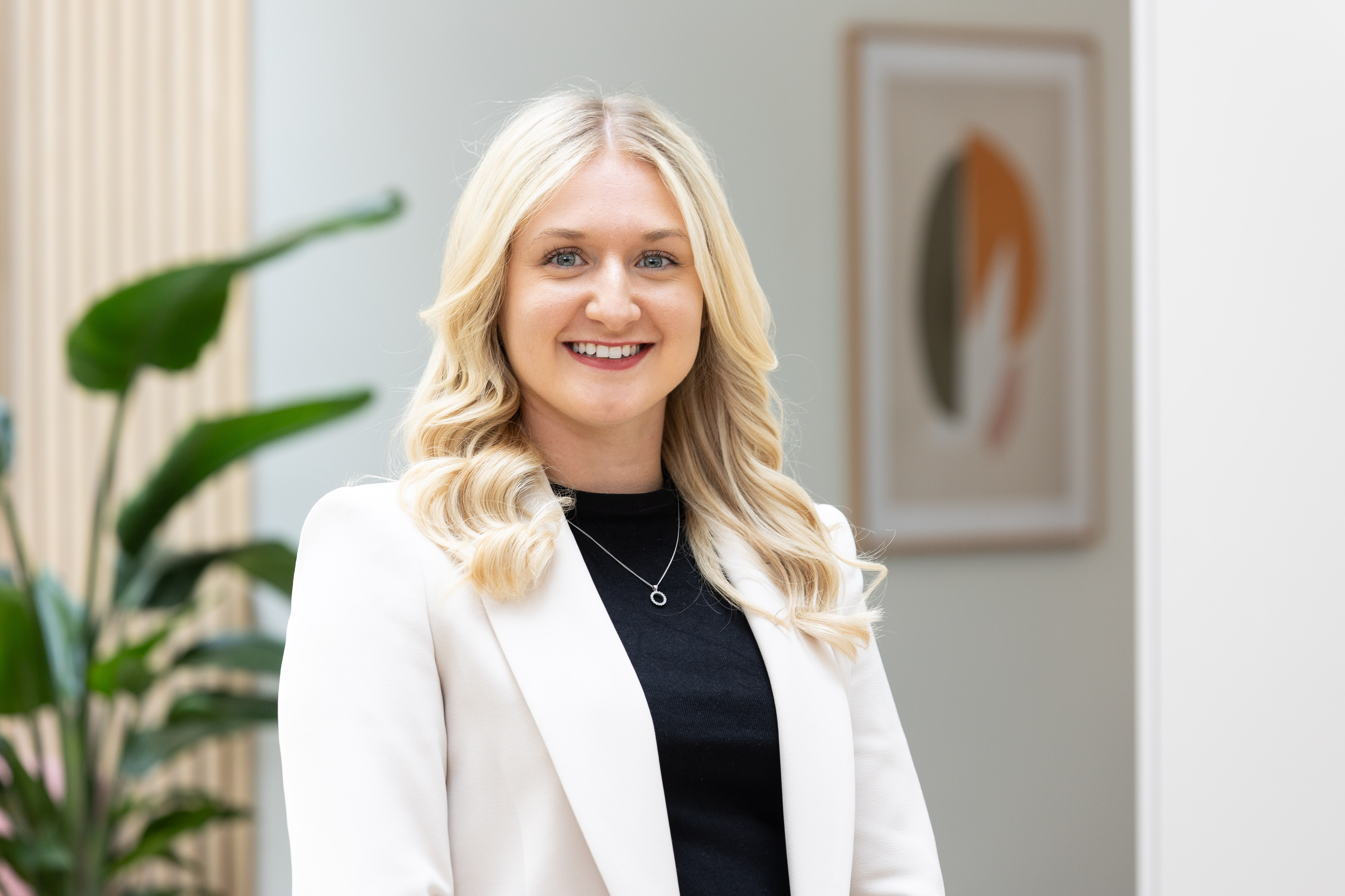 Emma Latchem-Hughes - Talent Acquisition Advisor | VWV Law Firm